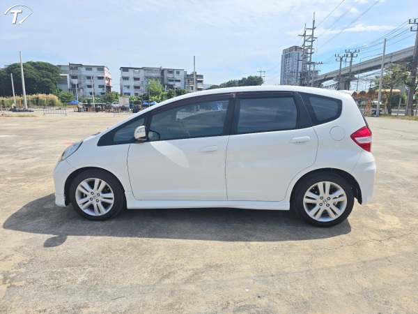 HONDA JAZZ, 1.5 i-VTEC SV - TaladROD.com